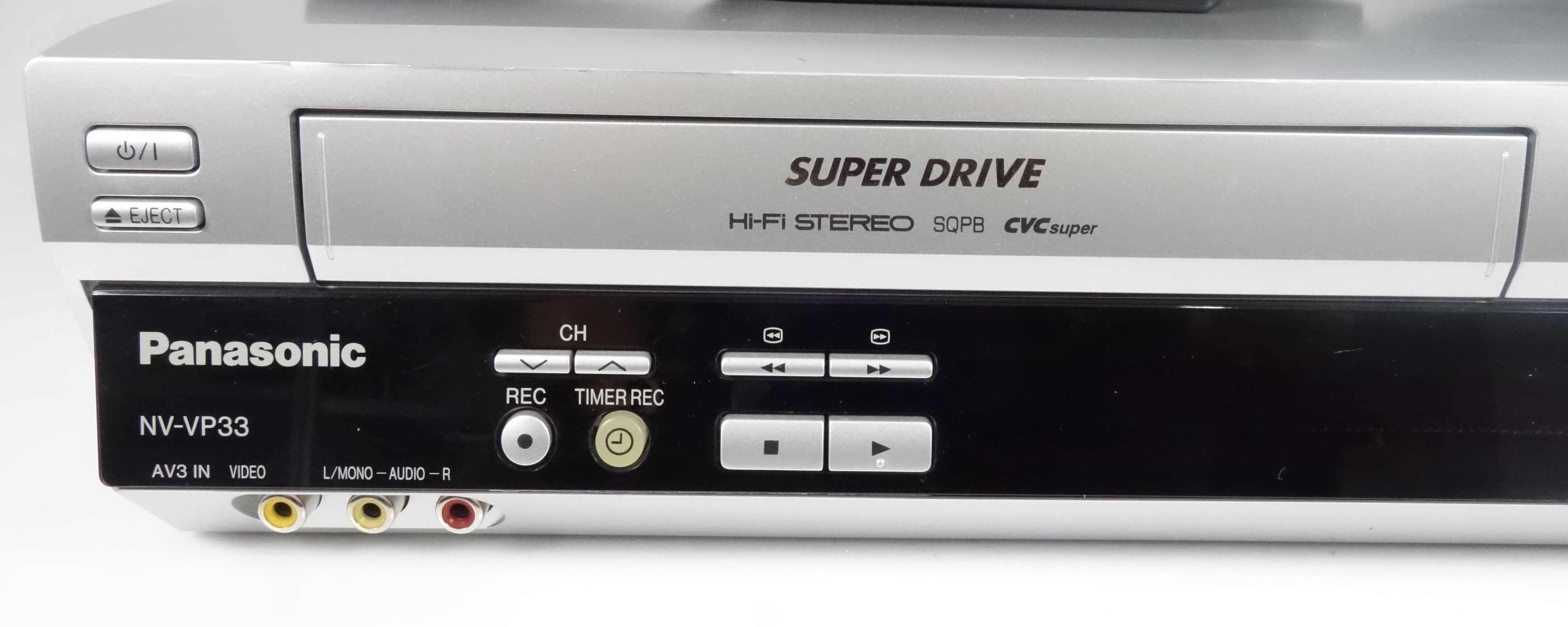 PANASONIC NV-VP33 DVD PLAYER VHS RECORDER UND S-VHS WIEDERGABE VIDEO ...